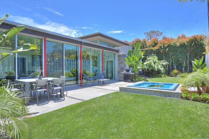 Beautiful Modern Home Steps From Beach - Santa Bárbara, CA