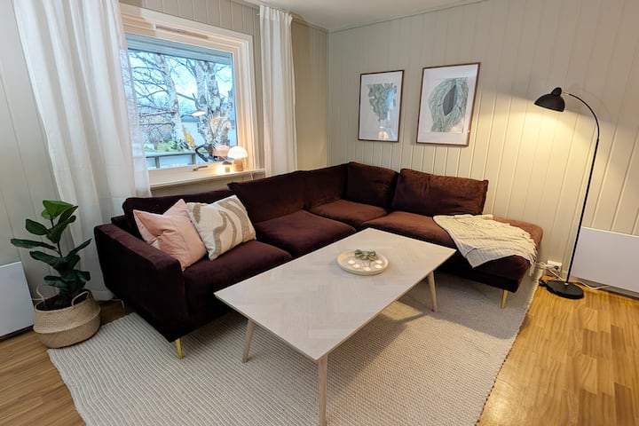 Hytteperle Ved Verdens Sterkeste Malstrøm | Bodø - Saltstraumen