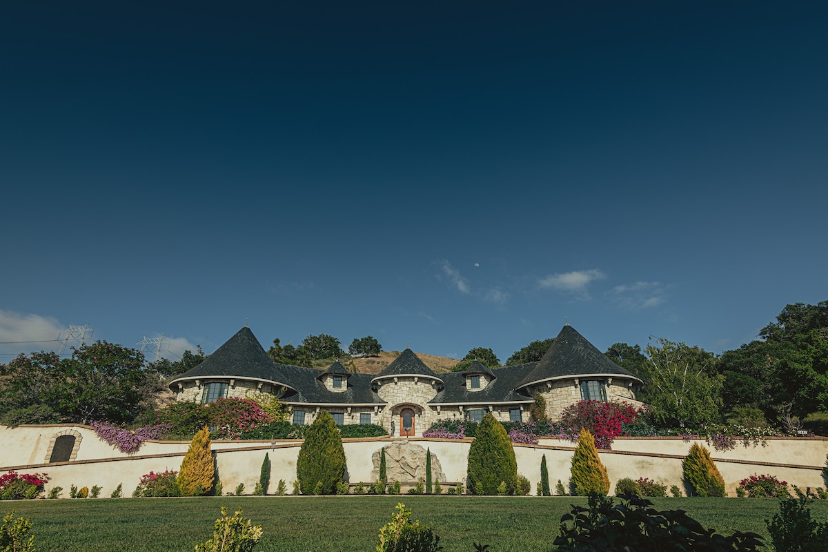 The Castle at Chateau Noland - Castles for Rent in San Luis Obispo ...