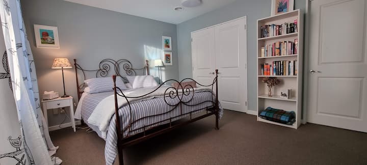 Spacious And Sunny 3 Bed 2 Bath Apartment - Taupo