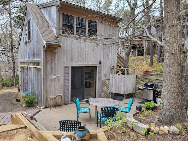 1-bedroom Seasonal Cottage Near National Seashore - Wellfleet, MA