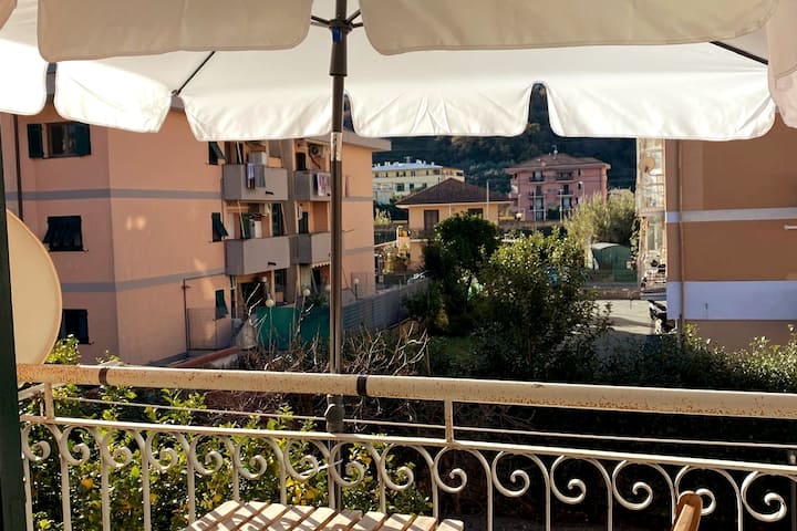 Sonnige Wohnung Mit Balkon - Sestri Levante