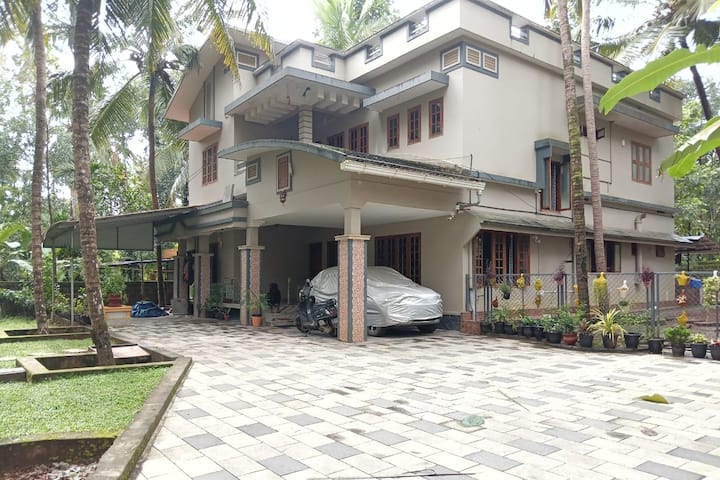 Family Nest Floor - Kanhangad