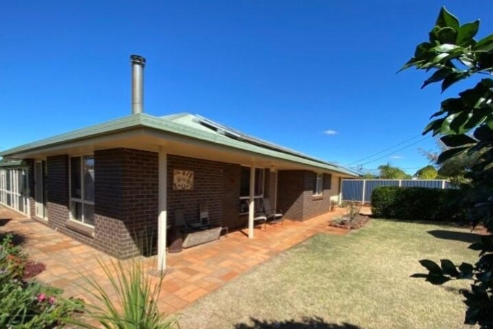 Cozy downtown haven near dining, shops, sights. - Houses for Rent in ...