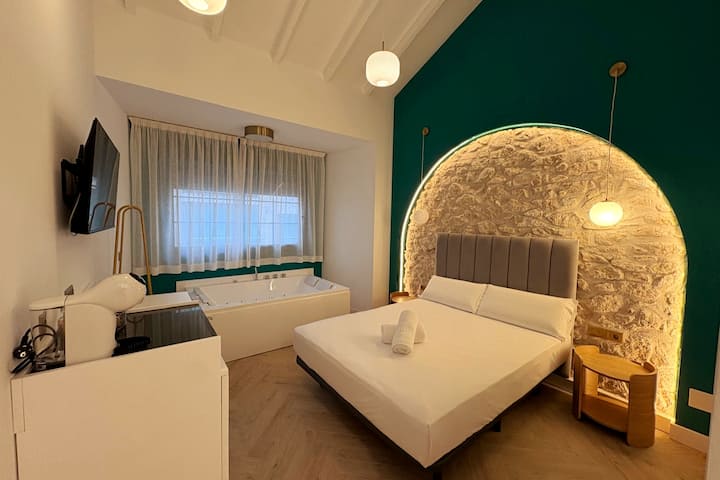 Suite Romántica Con Hidromasaje En El Centro - Alicante