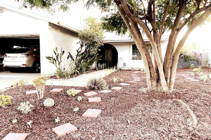 Sorrento Retreat - Escondido