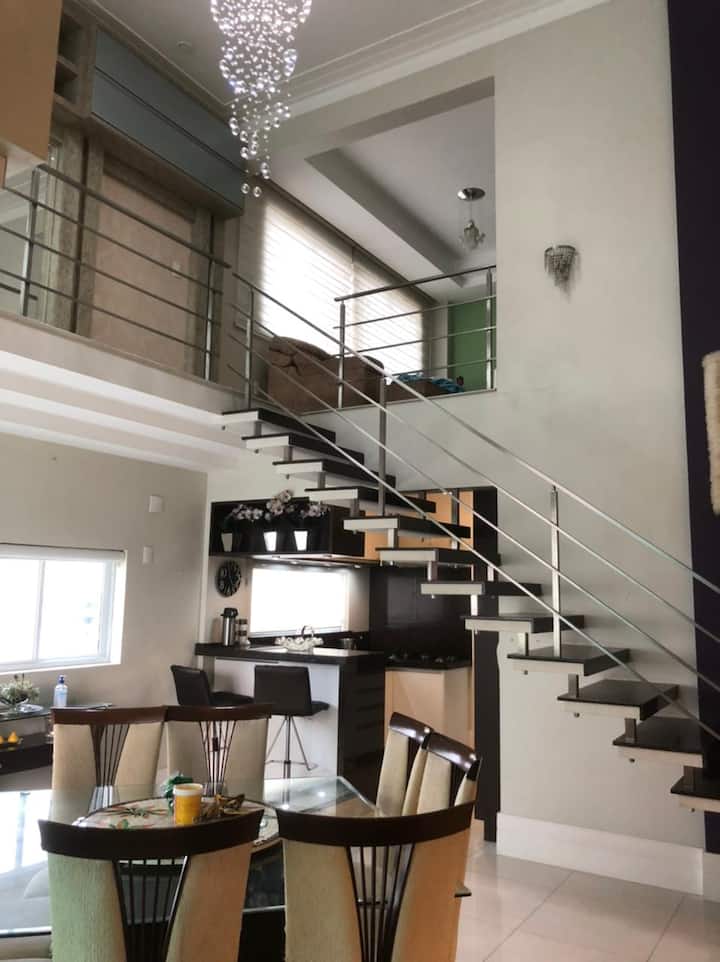 Duplex; 3 Suítes; 150m Praia; Próx Shopping/rests - Balneário Camboriú