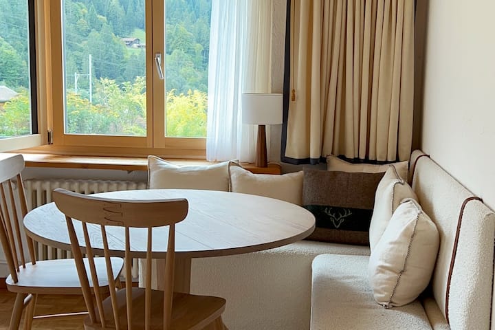 Cozy Alps Apartment With Stunning View - Klosters-Serneus