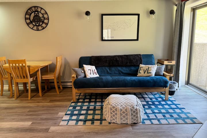 1 Bed Ski In/out Condo | Discounted Hv Passes - Ellicottville, NY