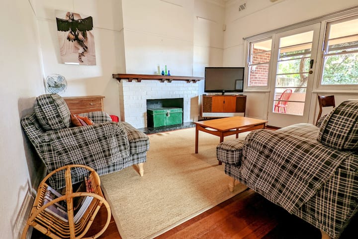 Maylands Holiday Rentals & Homes - Western Australia, Australia | Airbnb