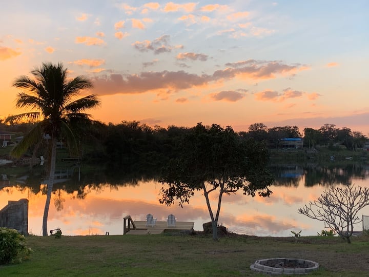 Lake Blue Getaway - Lake Placid, FL