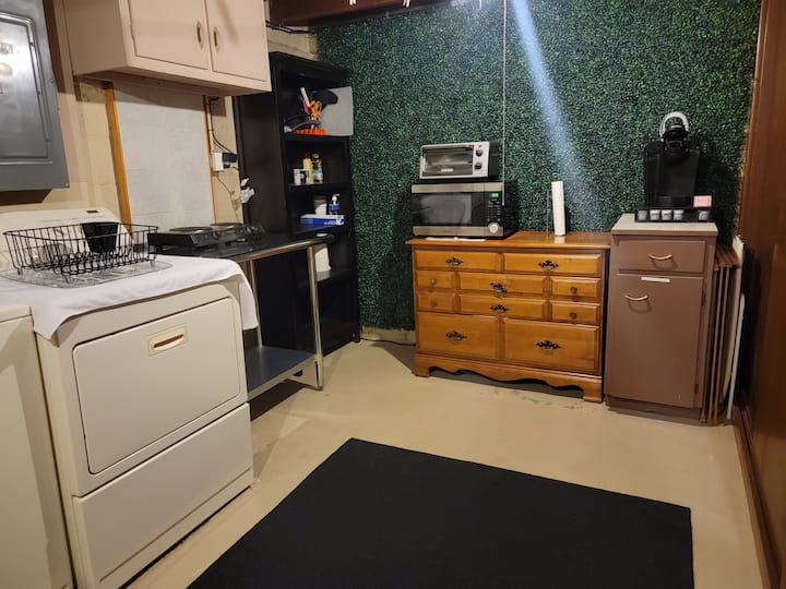 Affordable Private Basement Apartment - Syracuse, NY