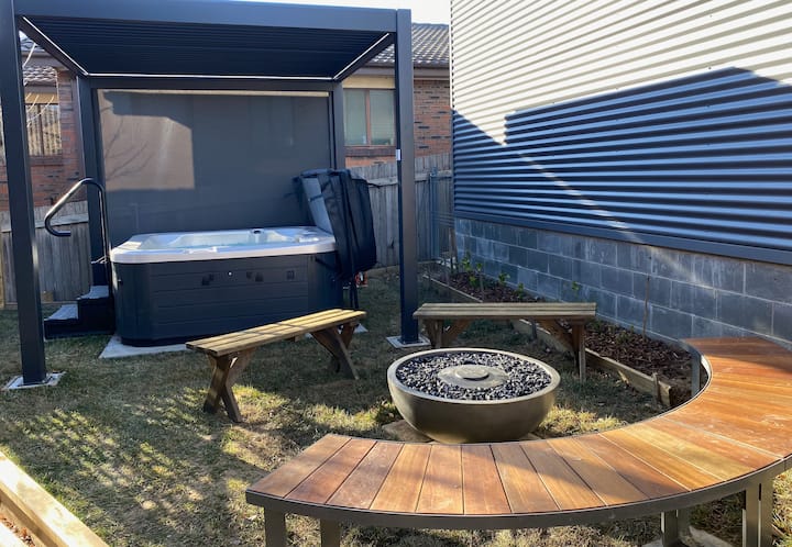 Heart Of Jindabyne | 5br + Outdoor Spa - 진다바인