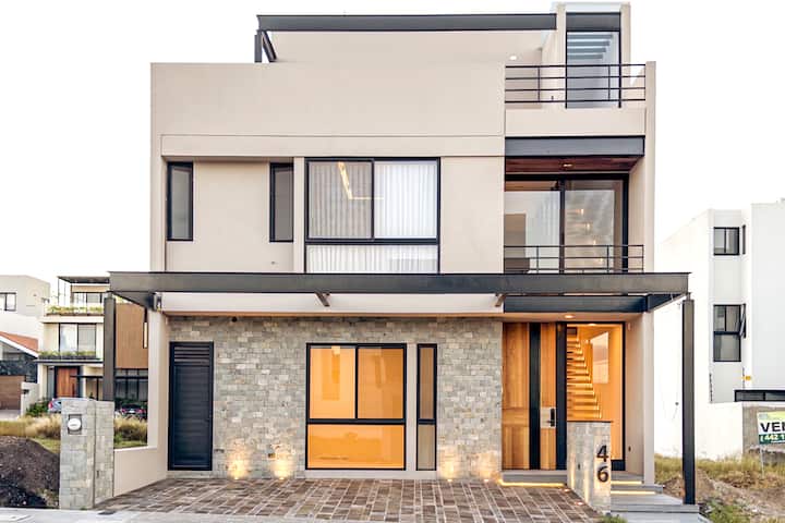 Residencia Completa En Santiago De Querétaro - Santiago de Querétaro