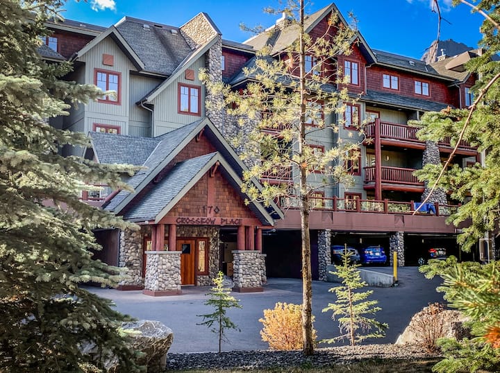 Spacious Long-term Condo W/great Amenities - Canmore