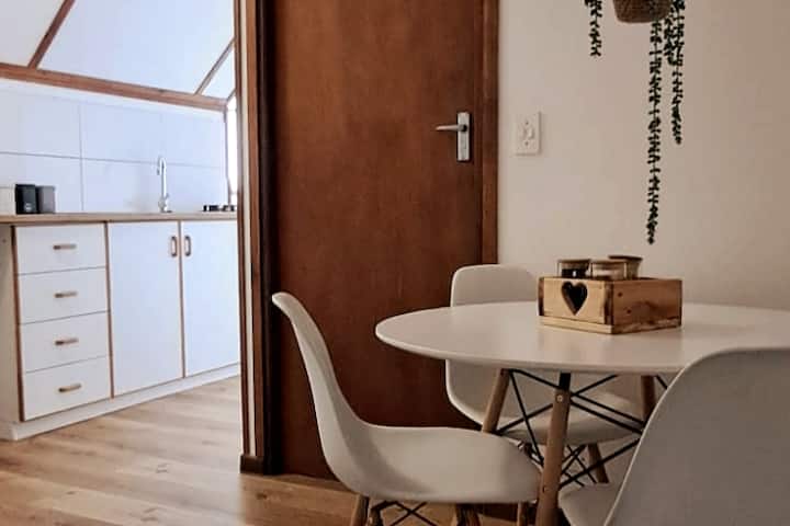 The Cottage Above - Plettenberg Bay