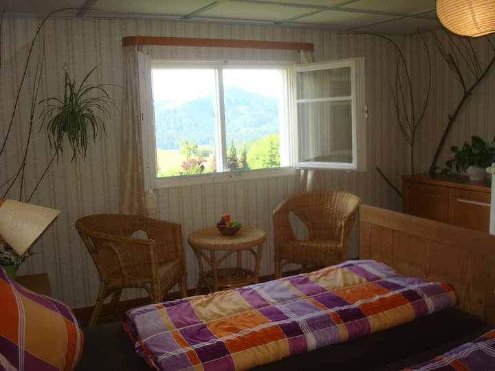 Natur, Berge, Bio-frühstück Und Gratis-leistungen - Oberstaufen