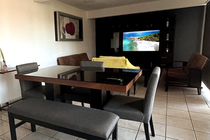 Espectacular Departamento C/balcón Y Luz Natural. - Villahermosa