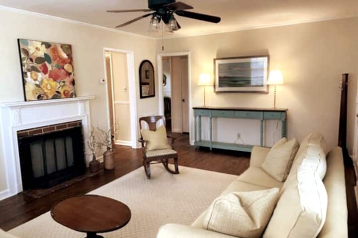 The Little Yellow Cottage – Feels Like Home - Macon, GA