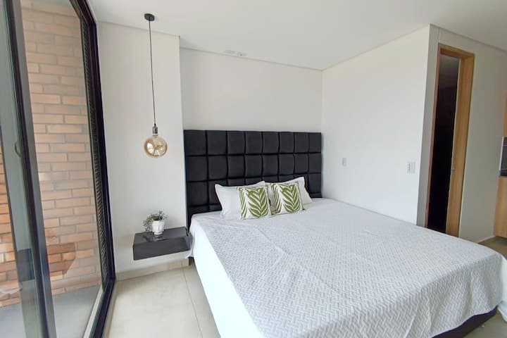 Diseño Y Confort, Loft Moderno En Laureles - Medellín