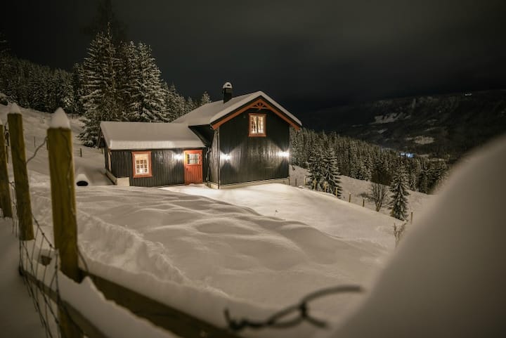 Farm House With Hot Tub, Near Ski Trails - Norway