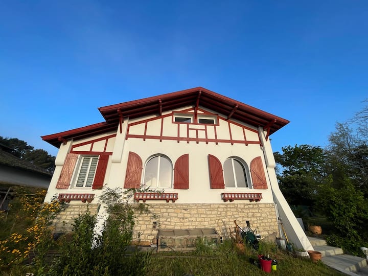 Grande Maison Basque Familiale - Anglet
