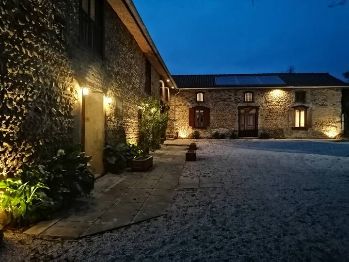 Tomettes : Gîte De Campagne Au Pied Des Pyrénées - Lannemezan