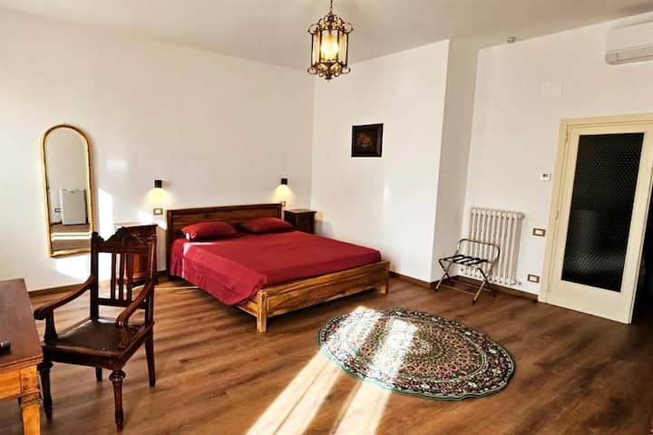 Nuovo (Senza Cucina) Nel Cuore Del Centro Storico - Passignano sul Trasimeno