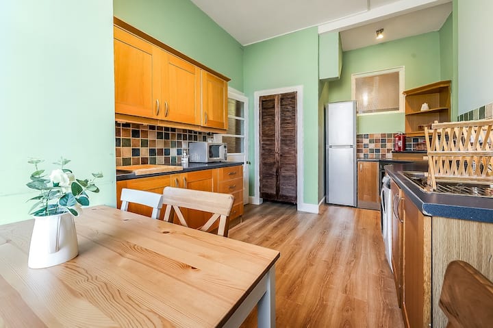 Charming Duplex By Royal Botanic Gardens - Edinburgh