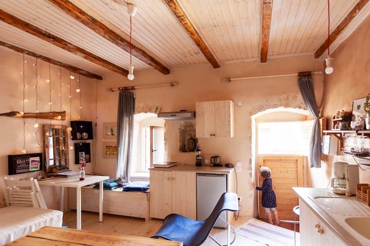 Cool Apt. Old Town. Kitchen. Patio - Himarë