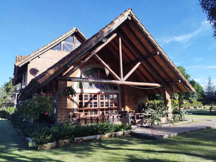 Spacious And Bohemian Country House In Llanogrande - Rionegro