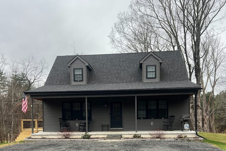Cozy Country House In Conway - Greenfield, MA