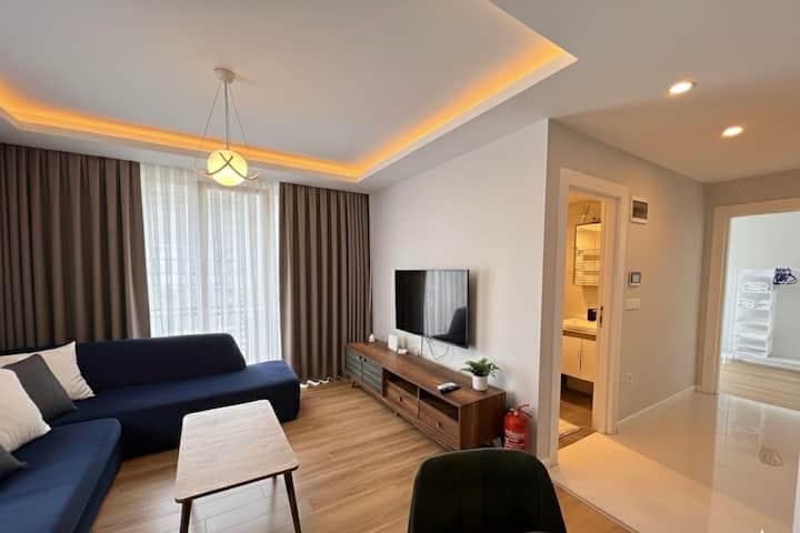 Modern & Cozy 1br Apt. In The Heart Of Bakırköyy7* - Zeytinburnu