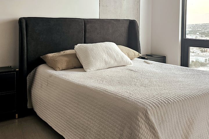 Cómodo Departamento A 5 Min De Hu En Auto. - Monterrey