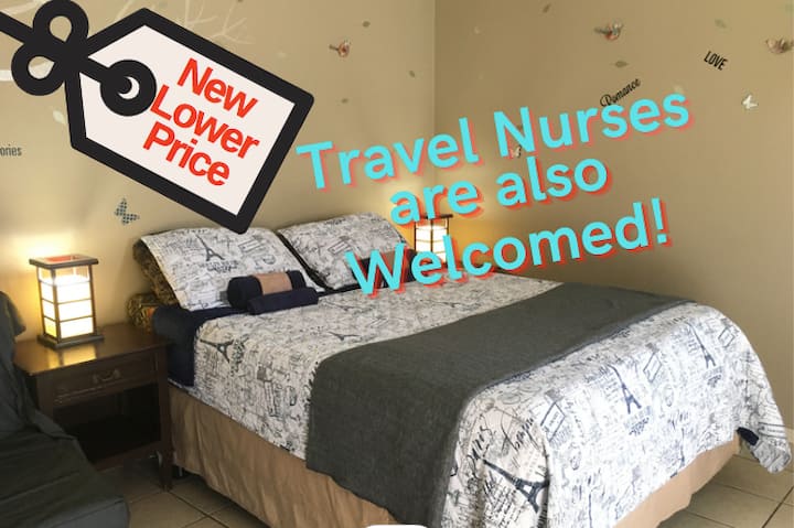 >Studio W/kitchen/gated Parking/check Discount - Whittier, CA