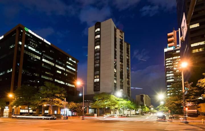 Amazing Downtown Condo 'Location, Location' - Denver