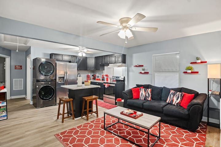Central Rva Home: 4 Bed, 3 Bath Getaway! - Richmond, VA
