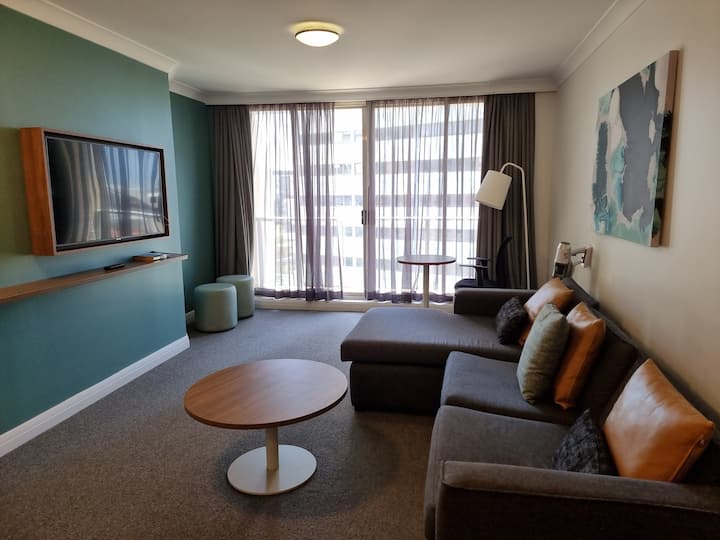 Executive Apartment | Prime Chatswood Location - Lane Cove National Park