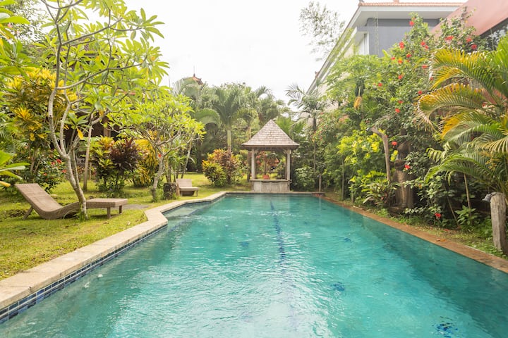 "Mangga" Suite With Spacious Breezy Terrace - Canggu