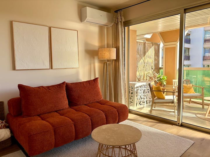 Studio Cosy • Vue Mer • Terrasse • Parking - Saint-Laurent-du-Var