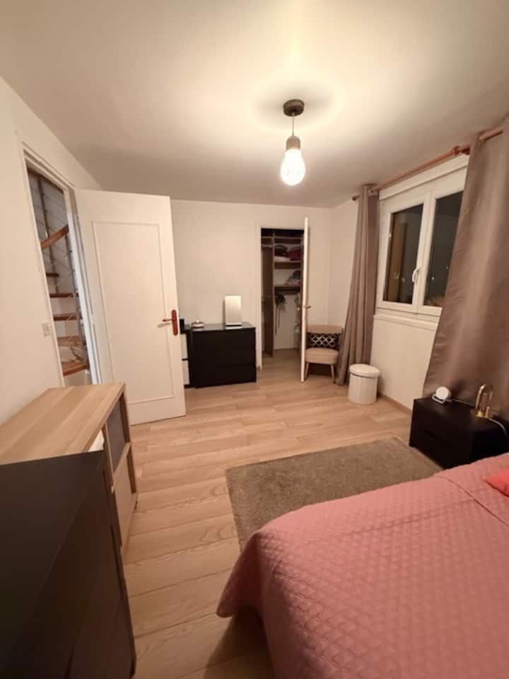 Charmant Duplex Spacieux, Lumineux Très Bien Situé - Montreuil, France