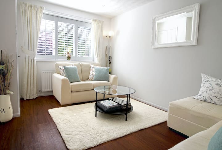 Hidden Gem (Room Only) In Nottingham Forest!!! - Sherwood Forest