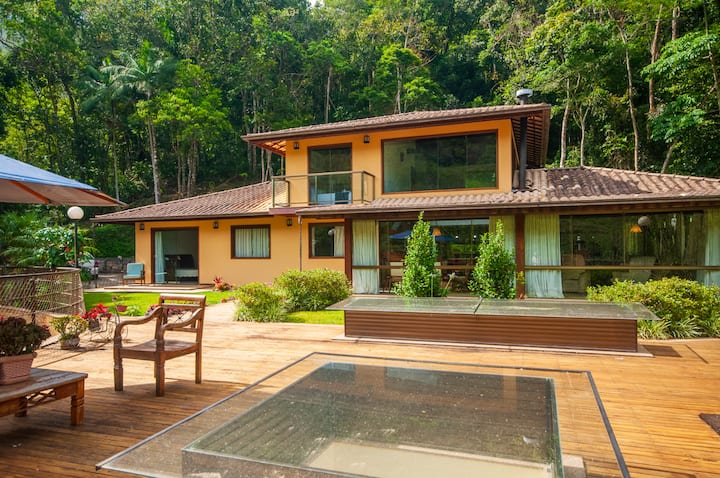 4 Qts, Piscina, Sauna, ÁRea Gourmet, Rio Privativo - Nova Friburgo