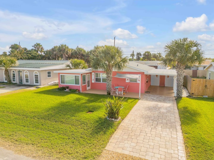 Beach Home W/ Fenced Yard | Pets Ok - Ormond Beach, FL