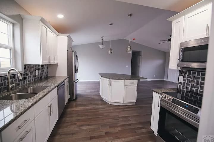 1458 N Gantts Fort Ave, Pueblo West, Co 81007 - Pueblo West, CO