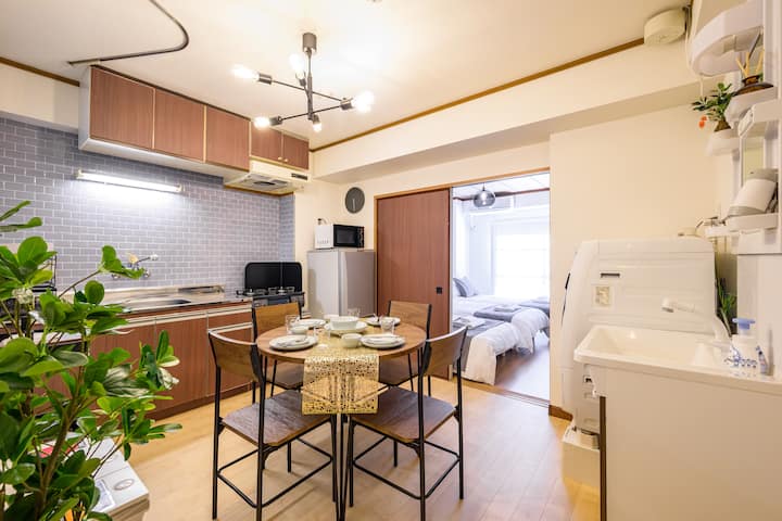 羽田空港15分｜5ベッド5名｜駅近＆スーパー30秒｜空港前泊に最適 - Shinagawa