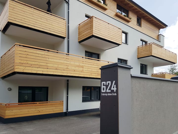 Zentrale, Ruhige Wohnung Mit Balkon – Nahe Planai - Schladming