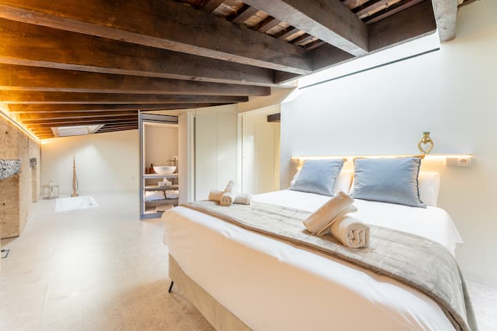 ÁTico Dúplex De Lujo Con Jacuzzi Privado - Valencia