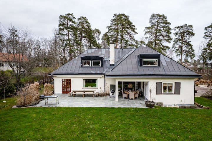 Magisk Villa I Djursholm Med Spa Och Gym - Stockholm