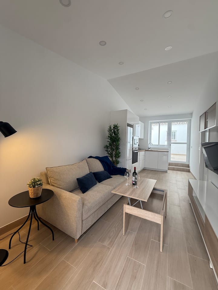 Escápate Al Centro De Antequera-casa Con Patio - Antequera